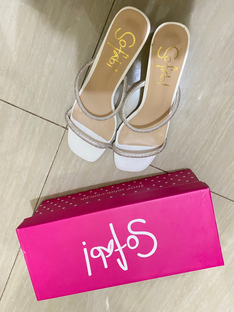 So Fab Heels, Women's Fashion, Footwear, Sandals on Carousell