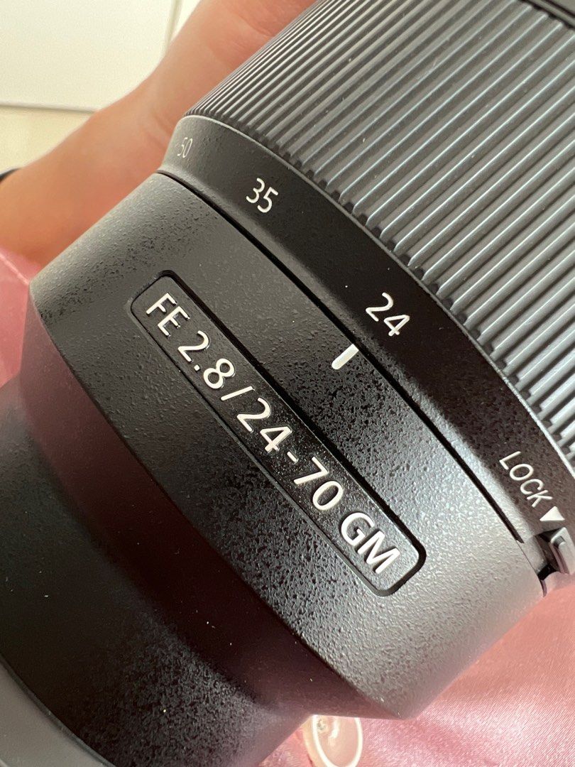 Sony FE 2.8/24-70GM lens, Photography, Lens & Kits on Carousell