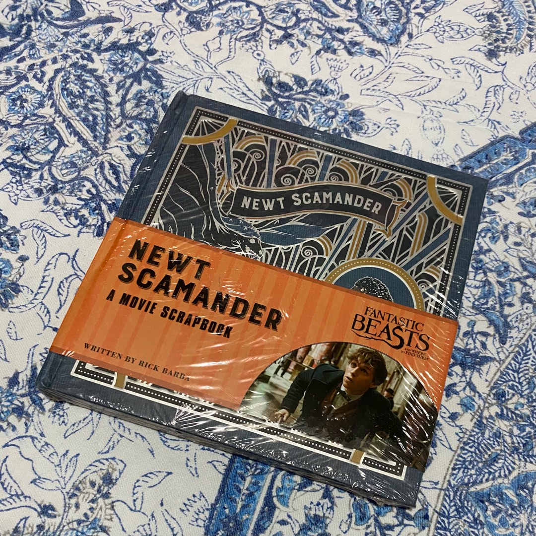 [Still New] Collector Book Newt Scamander A Movie Scrapbook Fantastic ...