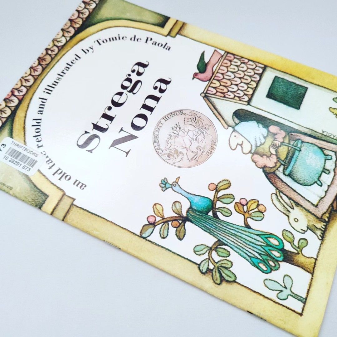 RESERVED Strega Nona Tomie de Paola, Hobbies & Toys, Books & Magazines ...