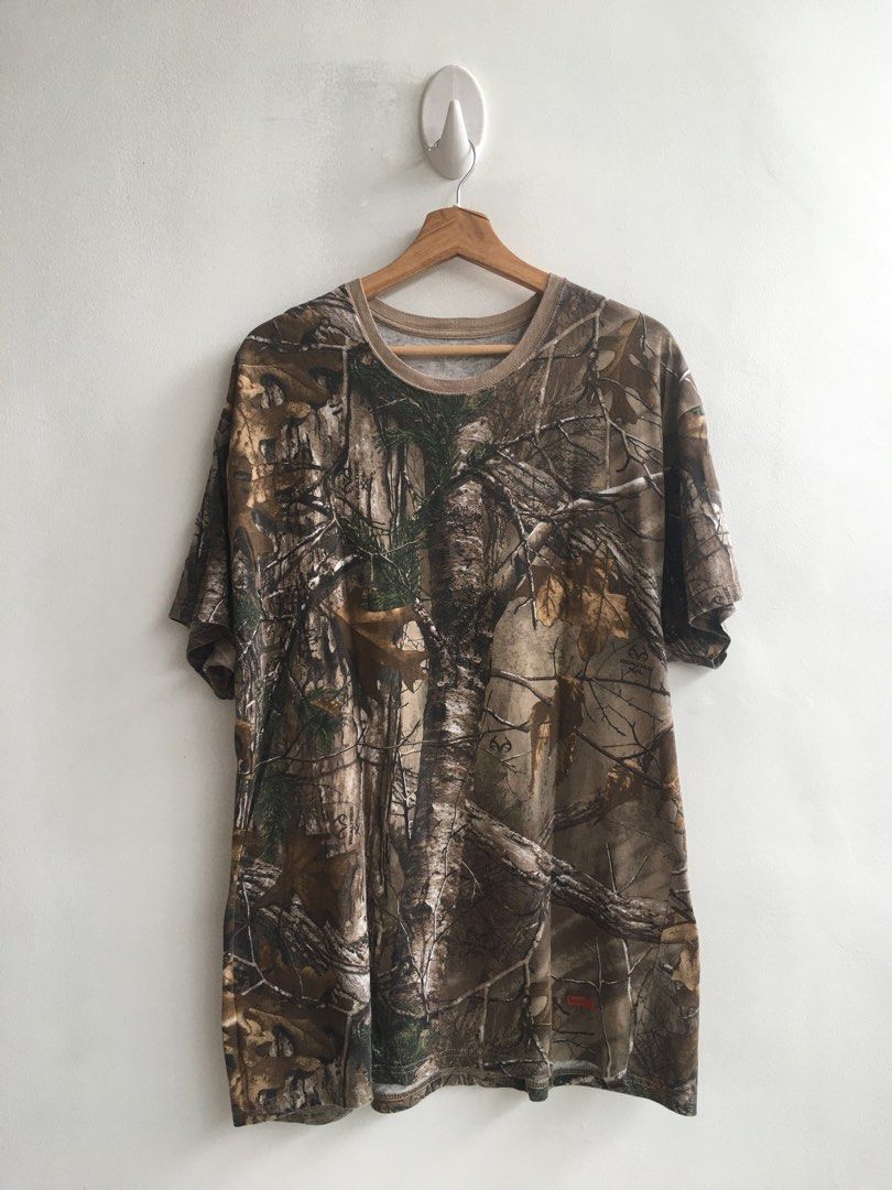 SUPREME X REALTREE (authentic), Men's Fashion, Tops & Sets, Tshirts ...
