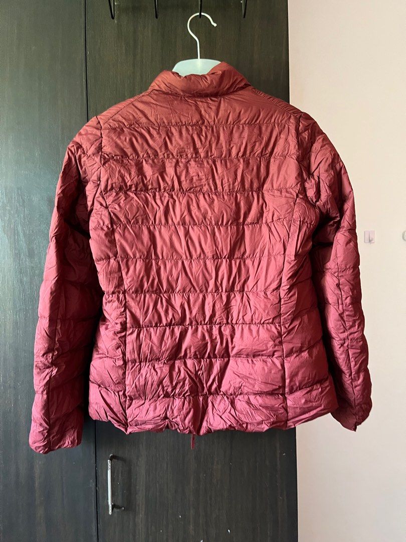 Uniqlo Maroon Puffer Jacket, Women's Fashion, Coats, Jackets and ...