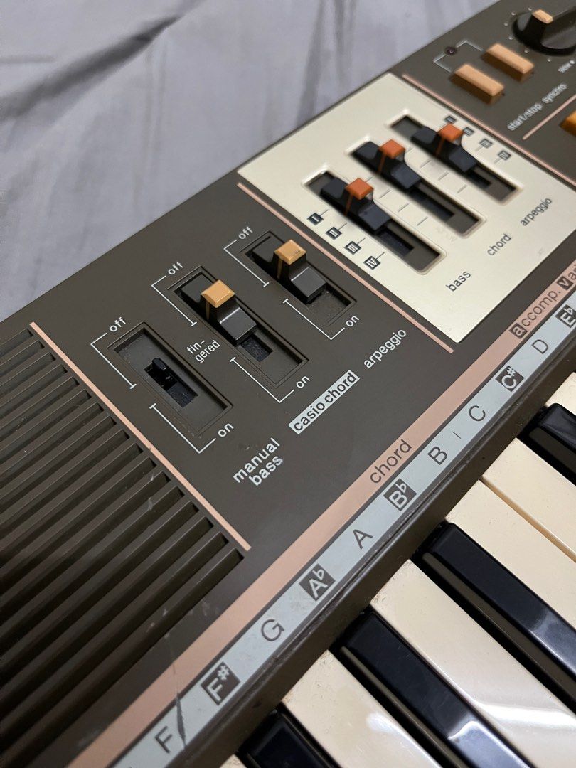 Vintage Casiotone MT-68, Hobbies & Toys, Music & Media, Musical ...