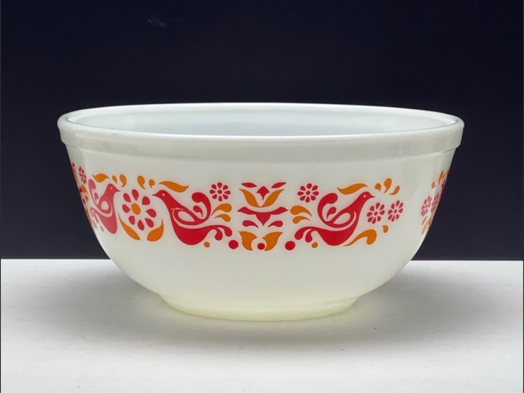Vintage PYREX FRIENDSHIP PATTERN MIXING BOWL 2.5QT/2.5L, Furniture ...