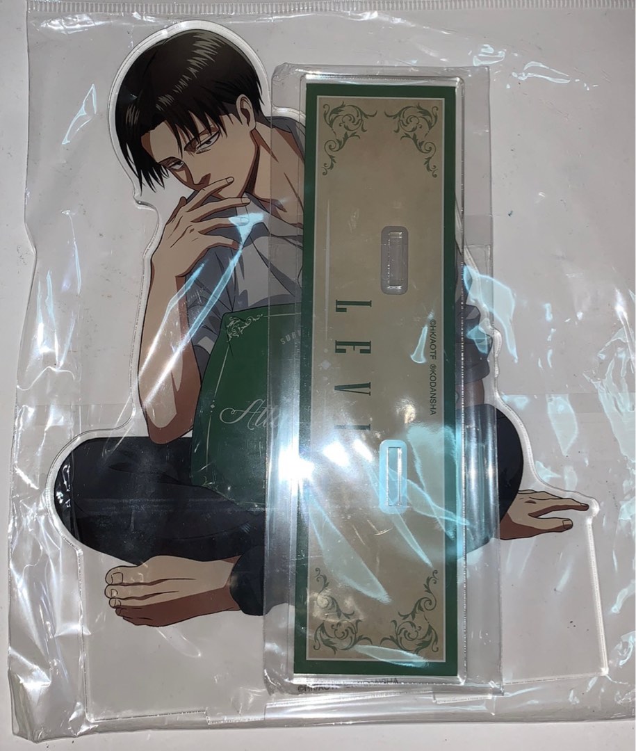 WTS Levi Ackerman AOT Attack on Titan standee, Hobbies & Toys ...