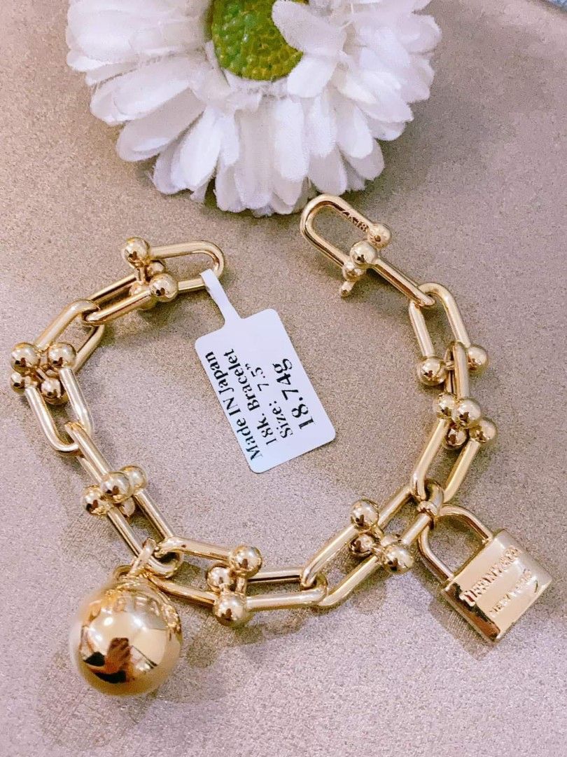 18K Japan Gold hardware bracelet, Women's Fashion, Jewelry & Organizers ...