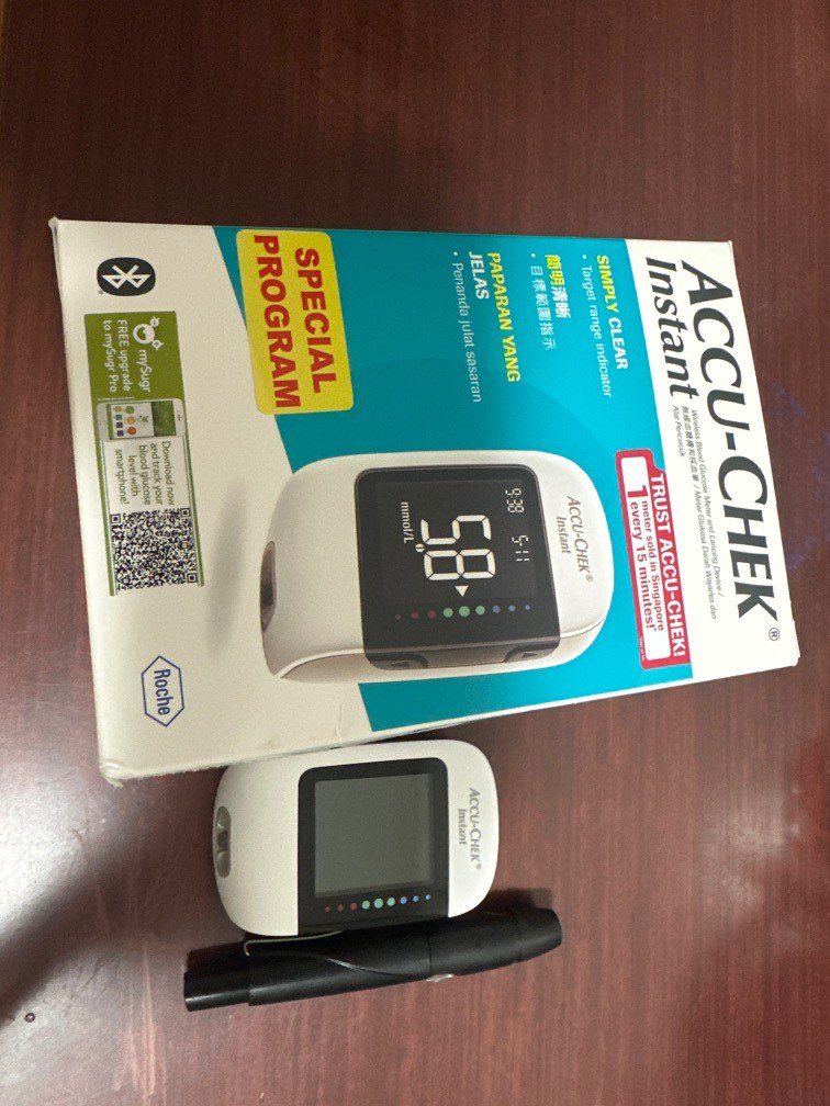 Accu-check instant, Health & Nutrition, Medical Supplies & Tools on ...