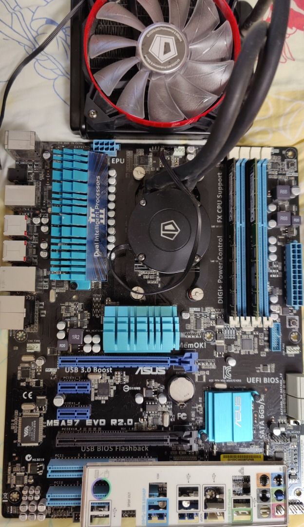 AMD FX 8350 + ASUS M5A97 EVO R2.0 + 16GB (8x2) RAM + 一體式水冷散熱 DIY砌機 不含 ...