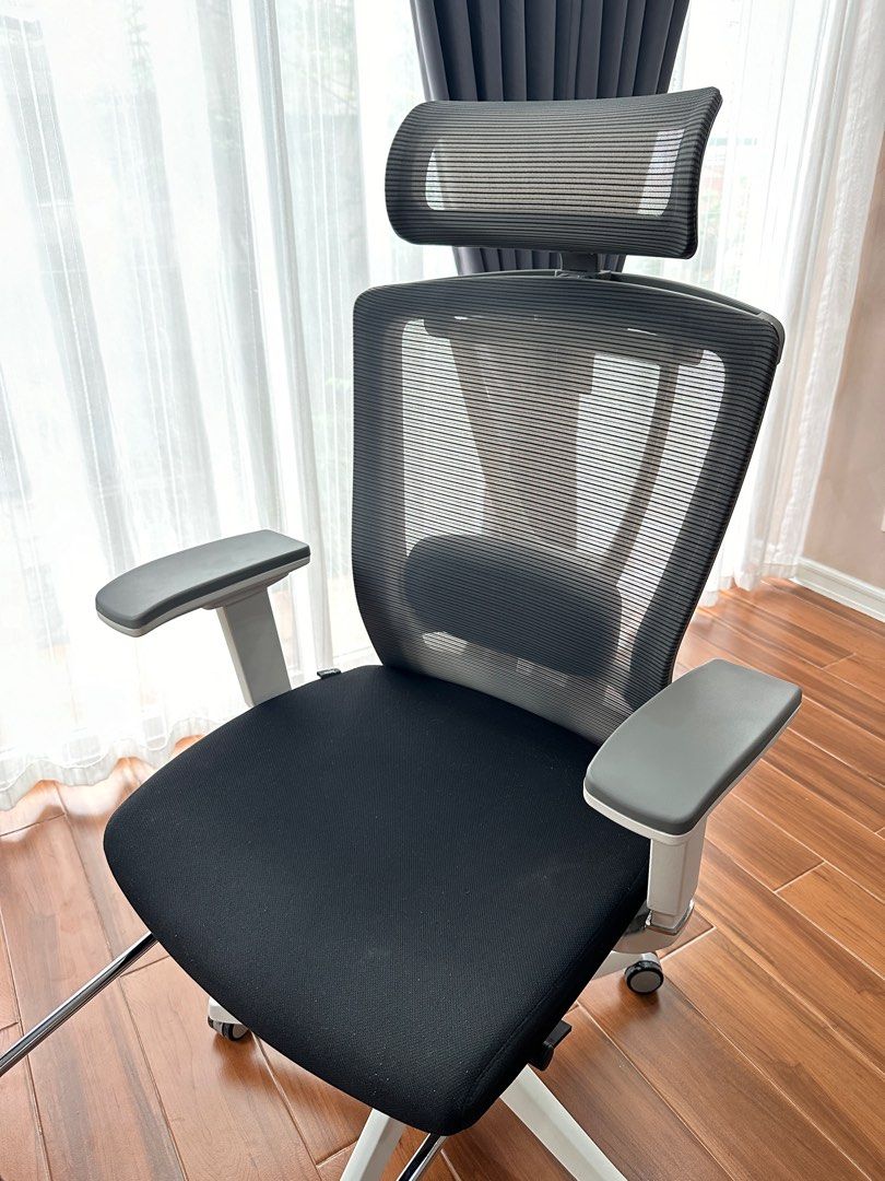 Aofeis ErgoChair ALPHA Ergonomic Office Computer Chair With Leg Rest ...