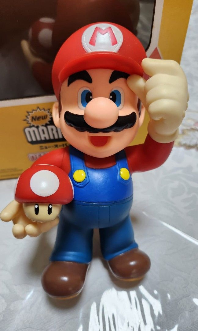 Bandai Nintendo Super Mario Desk top Sofubi/sofbi 20cm with box ...
