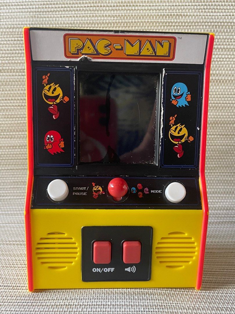 Bandai Pacman Mini Handheld Game Retro Toy Game Play, Hobbies & Toys ...