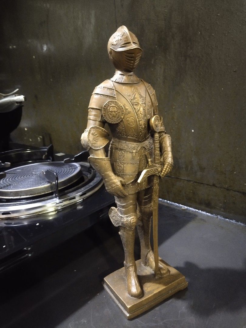 Brass knight warrior armor statue display, Hobbies & Toys, Memorabilia ...