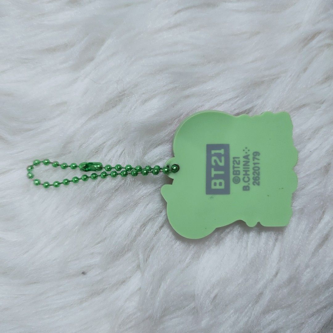 BT21 Tata Collectible Keychain, Hobbies & Toys, Memorabilia ...