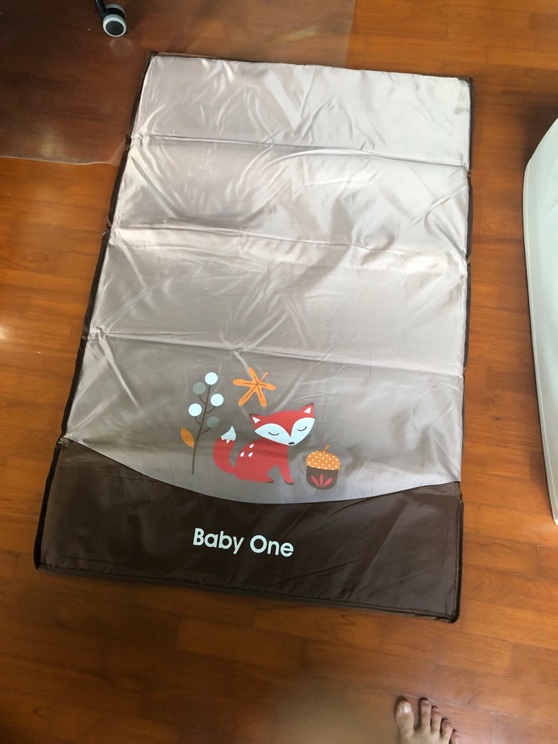 Bumper cot mat, Babies & Kids, Baby Nursery & Kids Furniture, Childrens ...