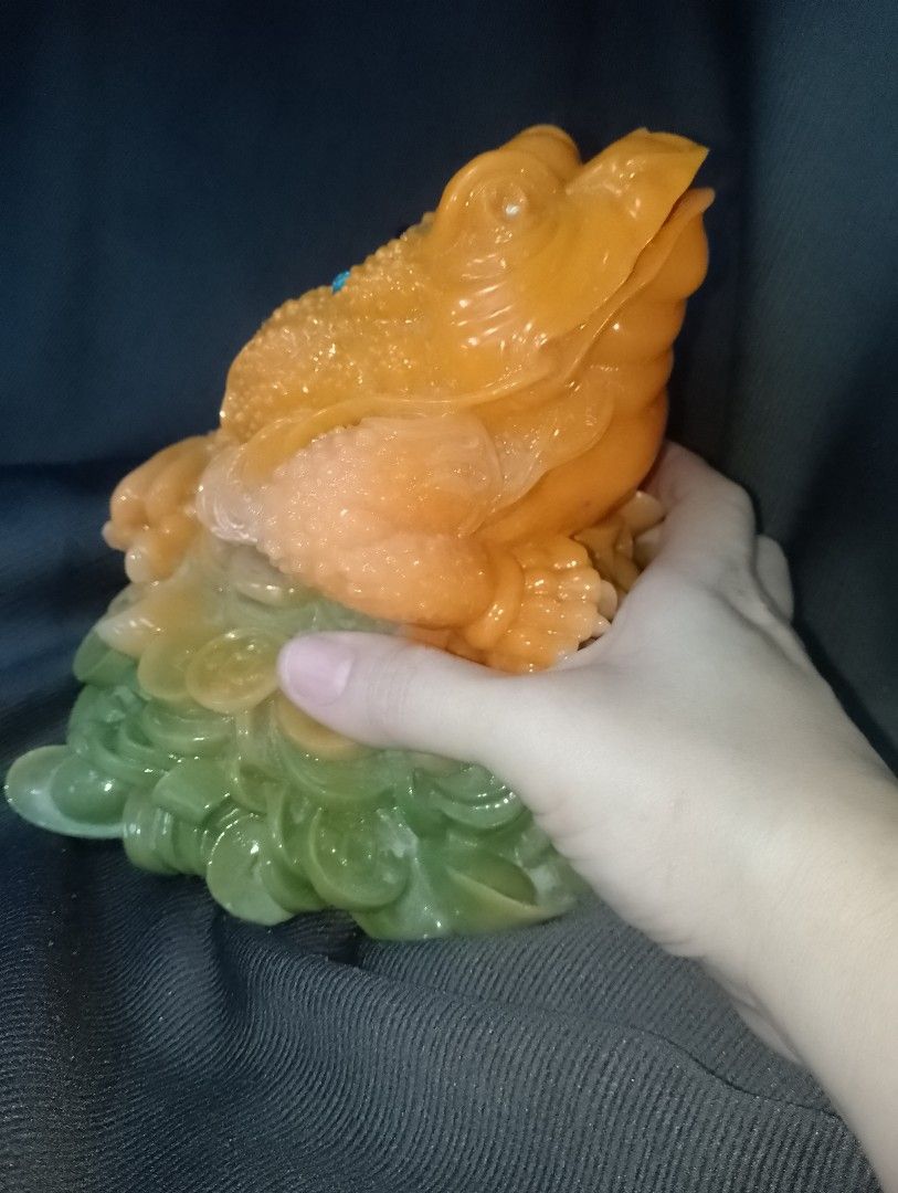 Chinese Lucky Charms Green and Orange Lucky Toads and Laughing Buddha ...