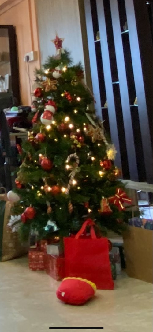 Christmas tree (full set), Furniture & Home Living, Home Decor, Other ... Christmas tree (full set), Furniture & Home Living, Home Decor, Other ...