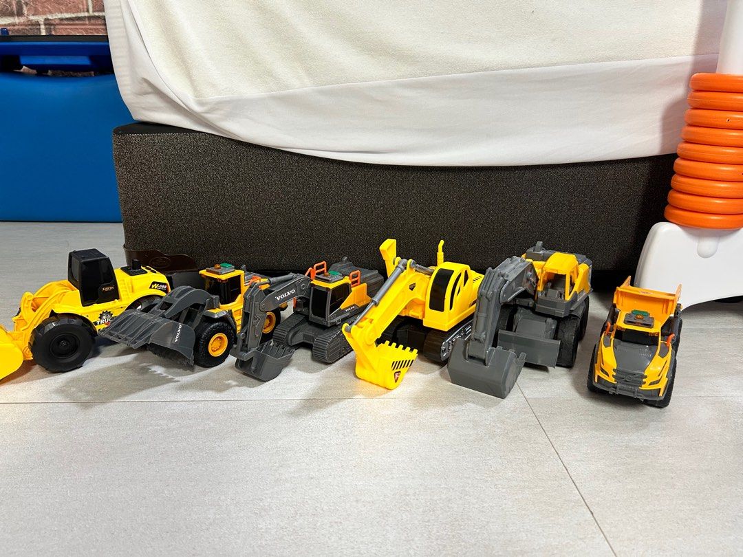Construction Vehicles, Hobbies & Toys, Toys & Games on Carousell