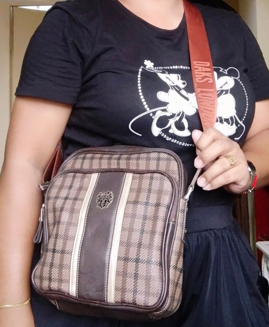 DAKS LONDON PVC GENUINE LEATHER SLING BAG FOR MEN, Men's Fashion, Bags, Sling Bags on Carousell