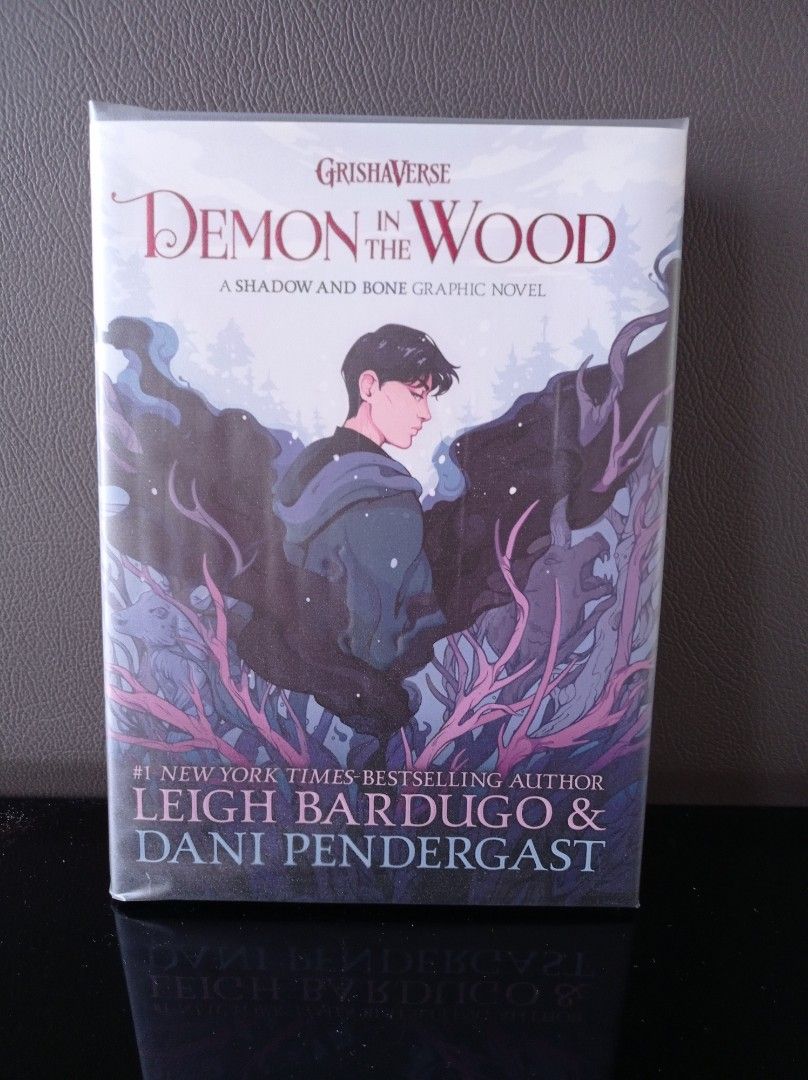 Demon in the woods graphic novel, Buku & Alat Tulis, Buku di Carousell