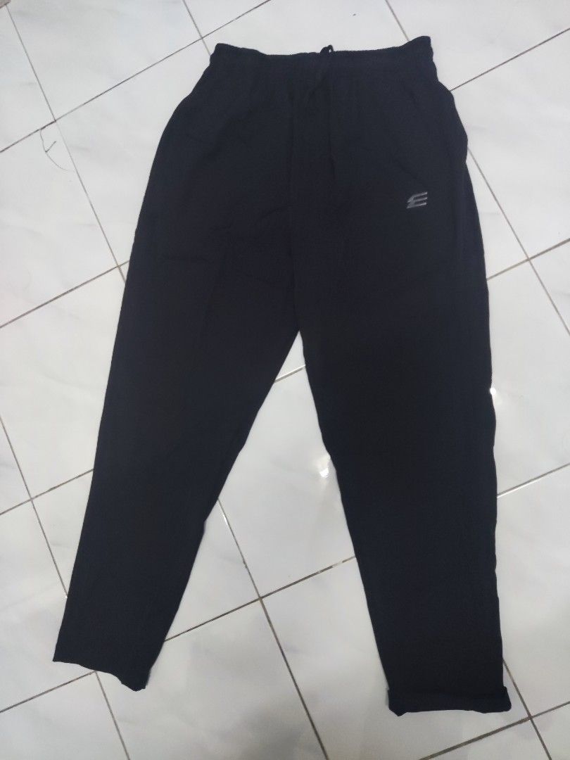 Elgini Pants, Men's Fashion, Bottoms, Joggers on Carousell