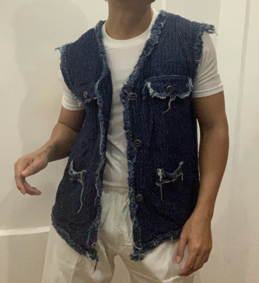 THRIFTED Blue Knitted Vest, Men's Fashion, Tops & Sets, Vests on Carousell
