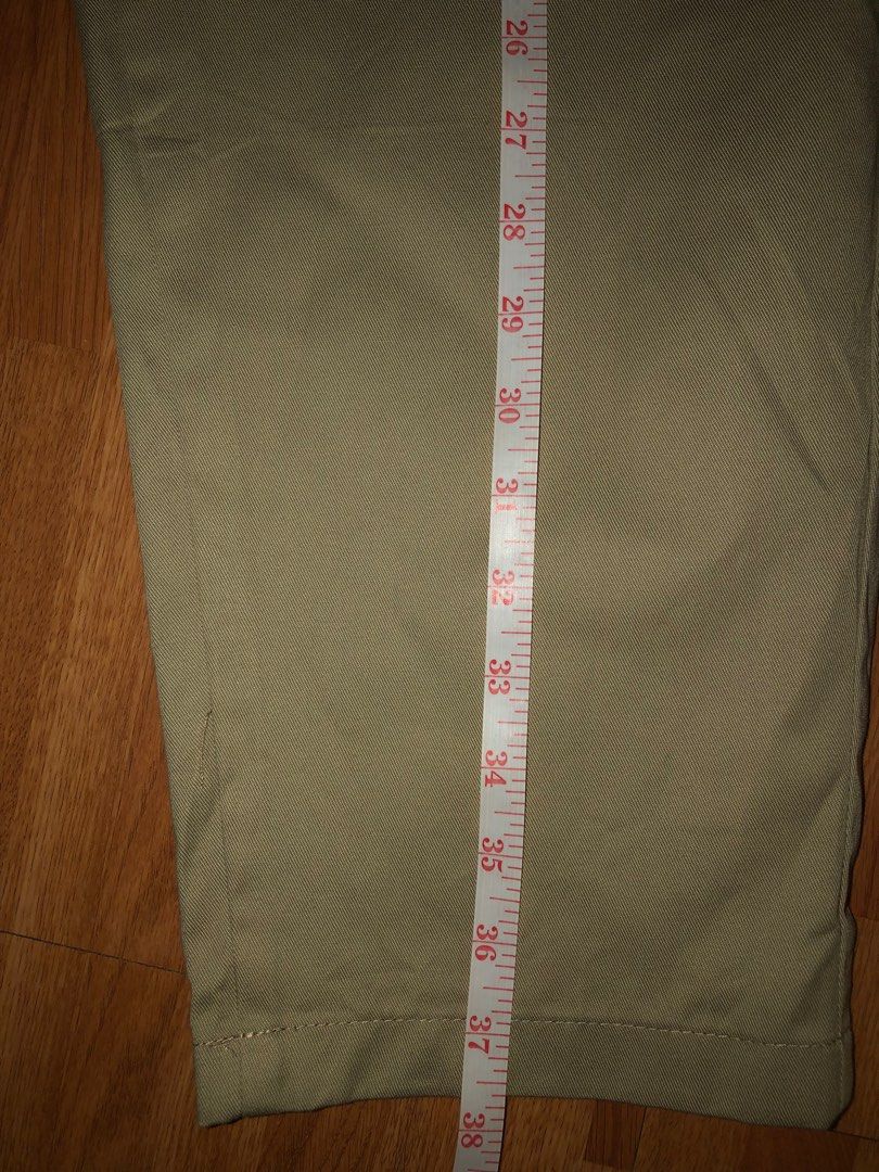 GU by UNIQLO Chef Pants, Women's Fashion, Bottoms, Other Bottoms on ...