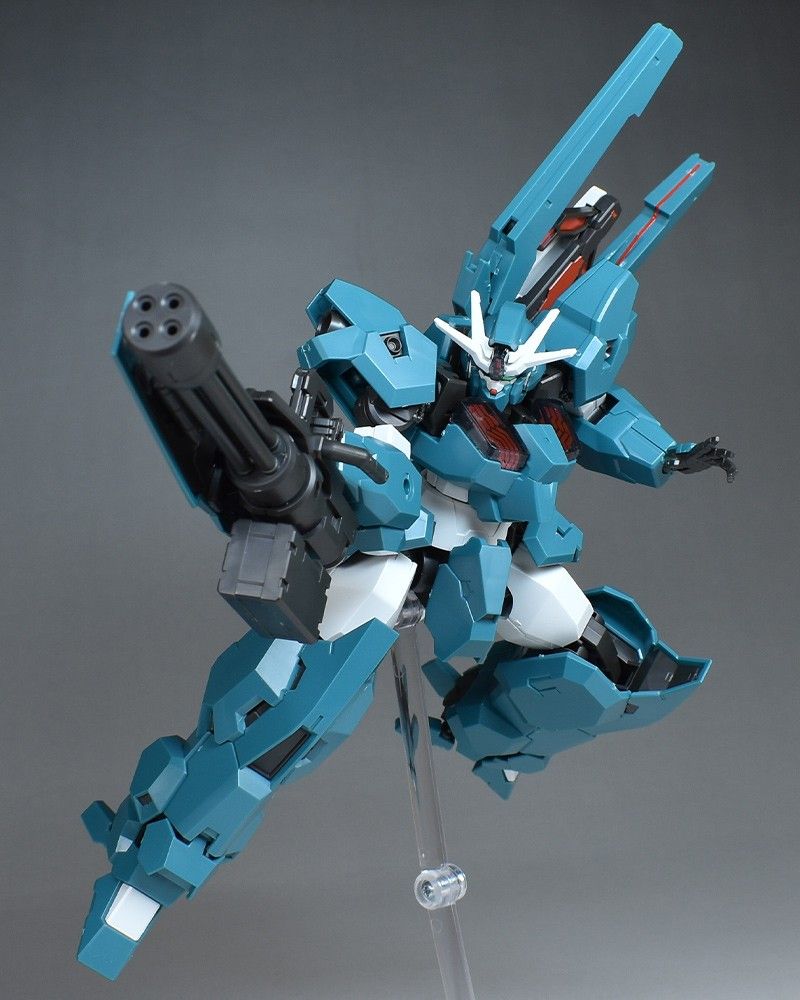 Gundam High Grade Lfrith UR 1/144 Model kit HG Gunpla Mobile suit ...