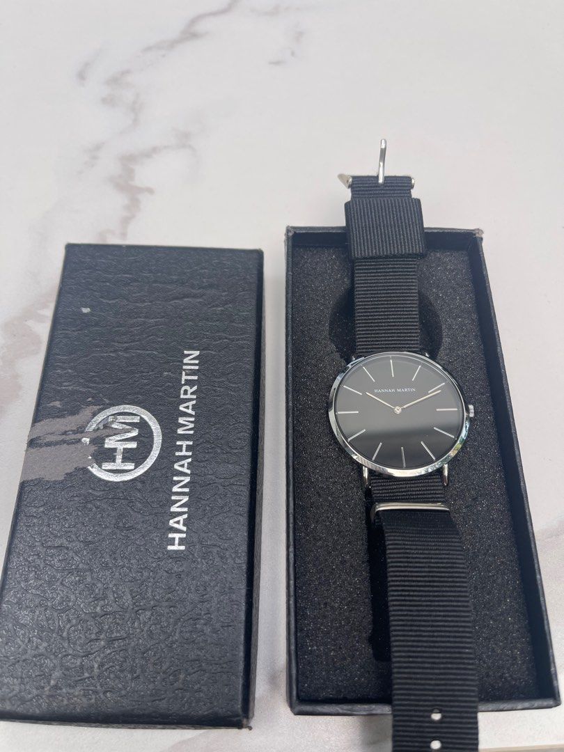 Hannah Martin Wristwatch- NATO strap, Women's Fashion, Watches ...