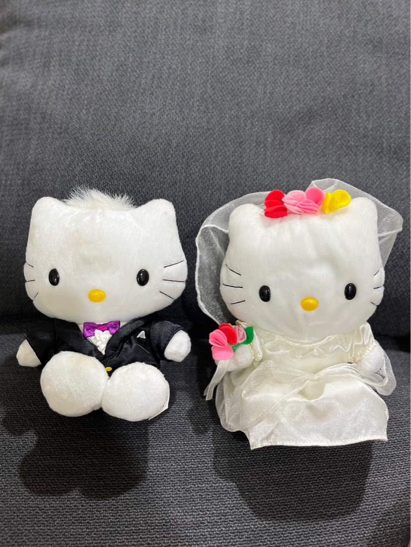 Hello Kitty McD Limited Edition Year 1999, Hobbies & Toys, Toys & Games ...