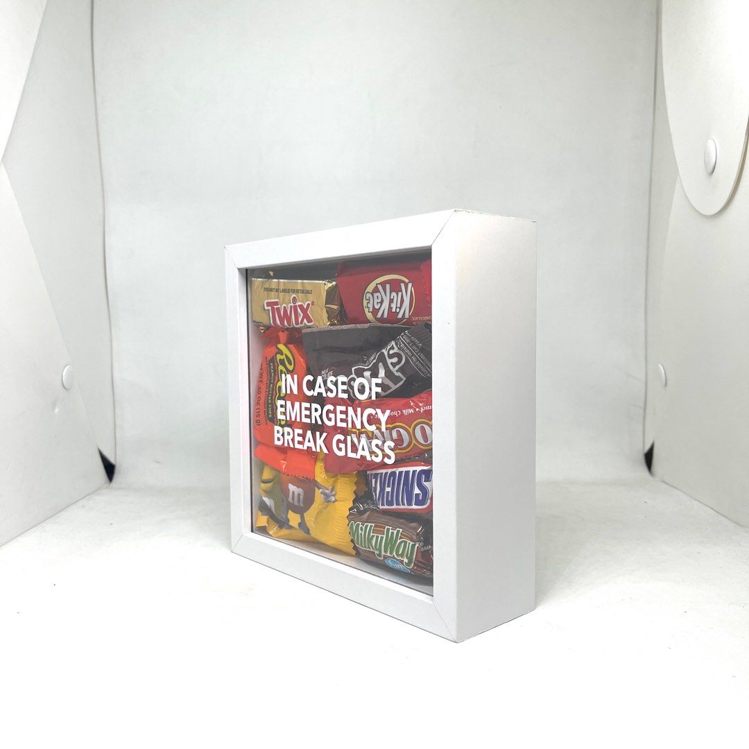 In Case of Emergency Break Glass Frame with 15 Assorted Funsized ...