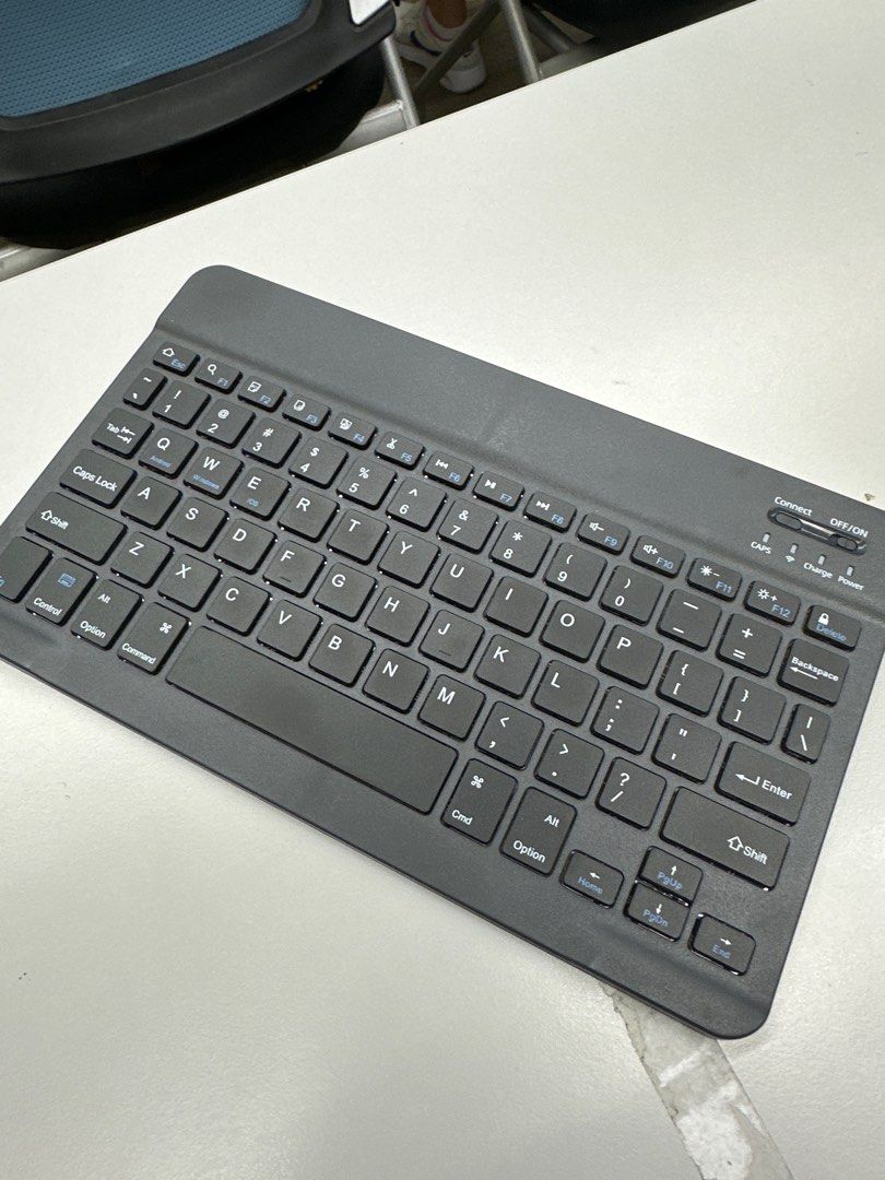 iPad Air 4/5 casing with keypad, Mobile Phones & Gadgets, Mobile ...