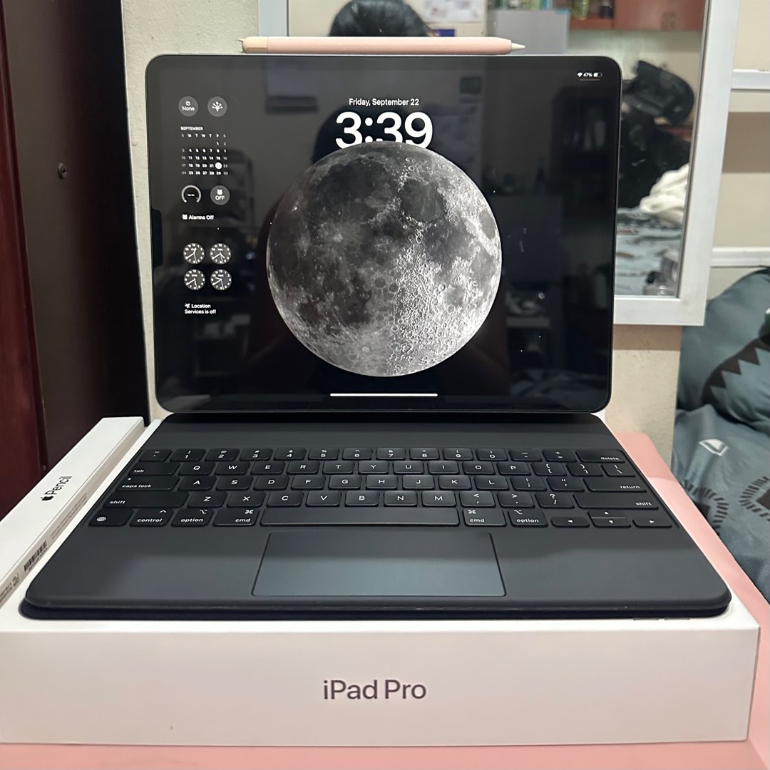 iPad Pro 4th Gen 12.9inch 128gb with Magic Keyboard and Apple Pencil ...