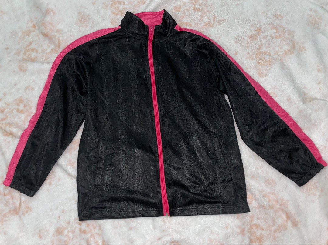 Jersey jacket, Women's Fashion, Coats, Jackets and Outerwear on Carousell