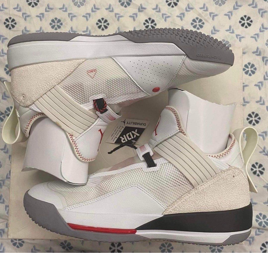 Jordan XXXIII, Men's Fashion, Footwear, Casual Shoes on Carousell