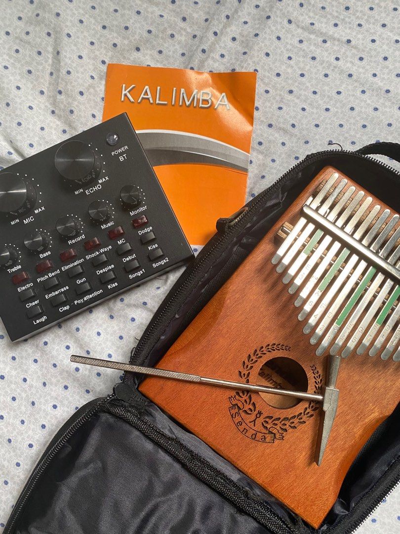 Kalimba with V8 Soundcard, Hobbies & Toys, Music & Media, Musical ...