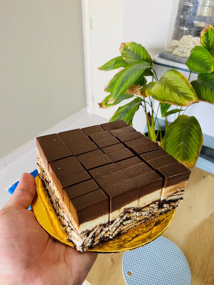 Kek Batik Coklat Indulgence Premium, Food & Drinks, Homemade Bakes on ...