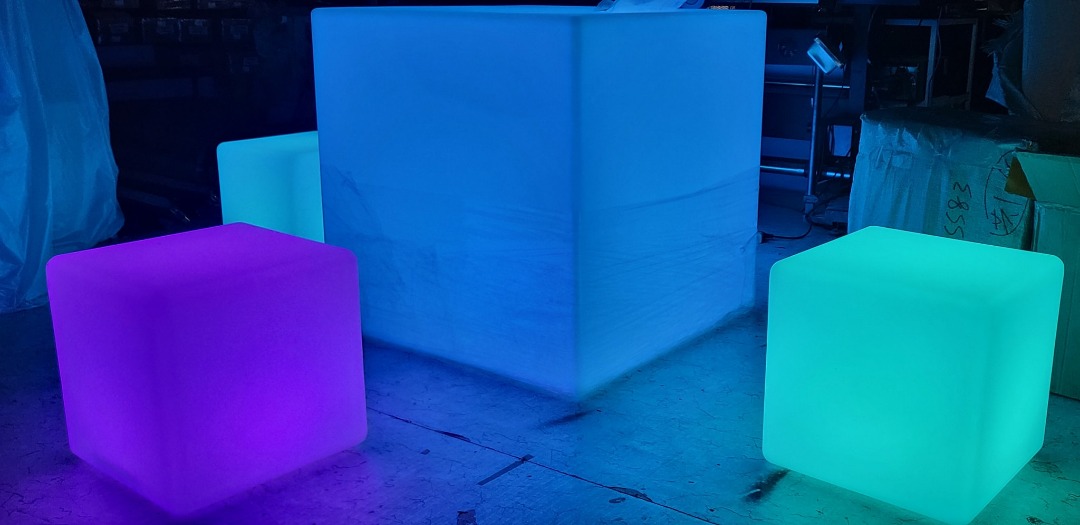 LED CUBES (ANY SIZE AVAILABLE) LED CUBES WITH REMOTE CONTROL TO CHANGE ...