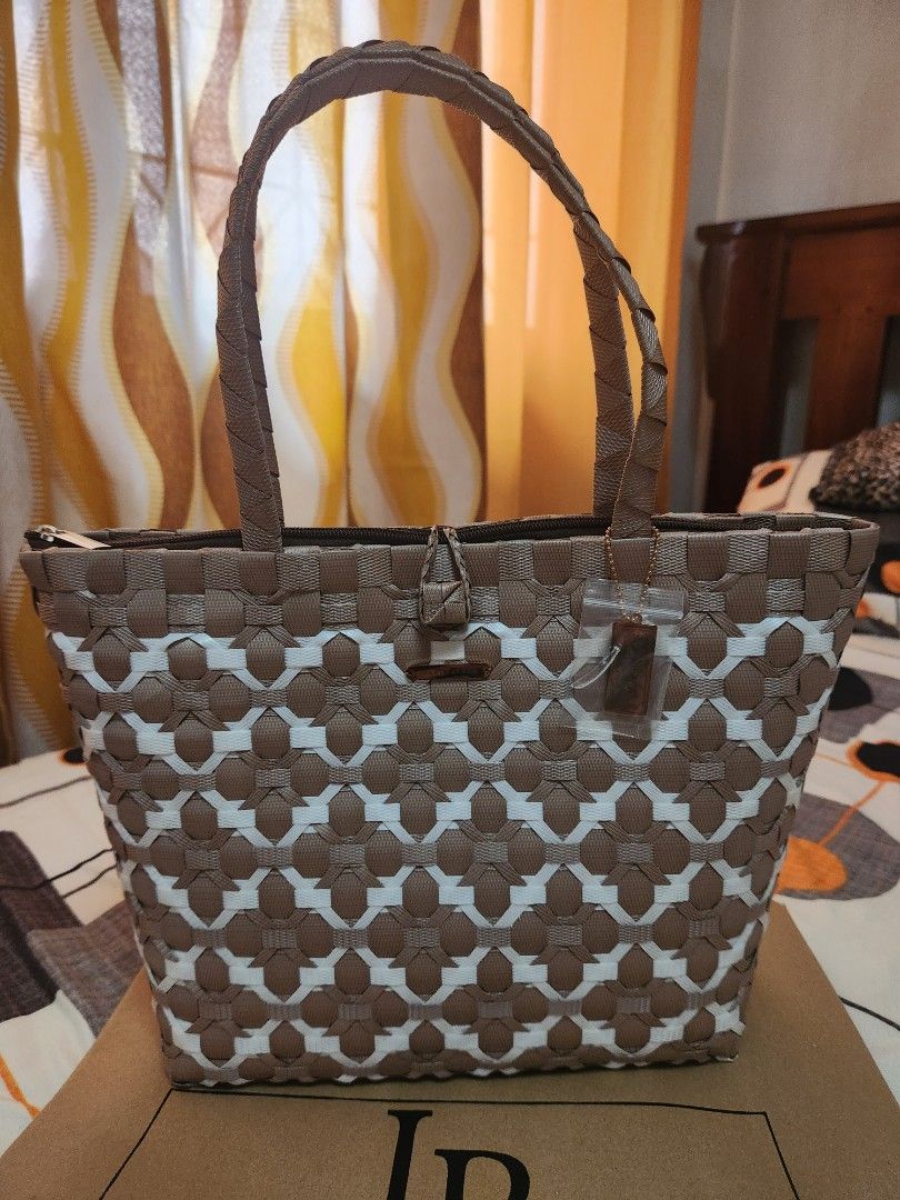 Lokal Bayong Pamela Handbag - Small, Women's Fashion, Bags & Wallets ...