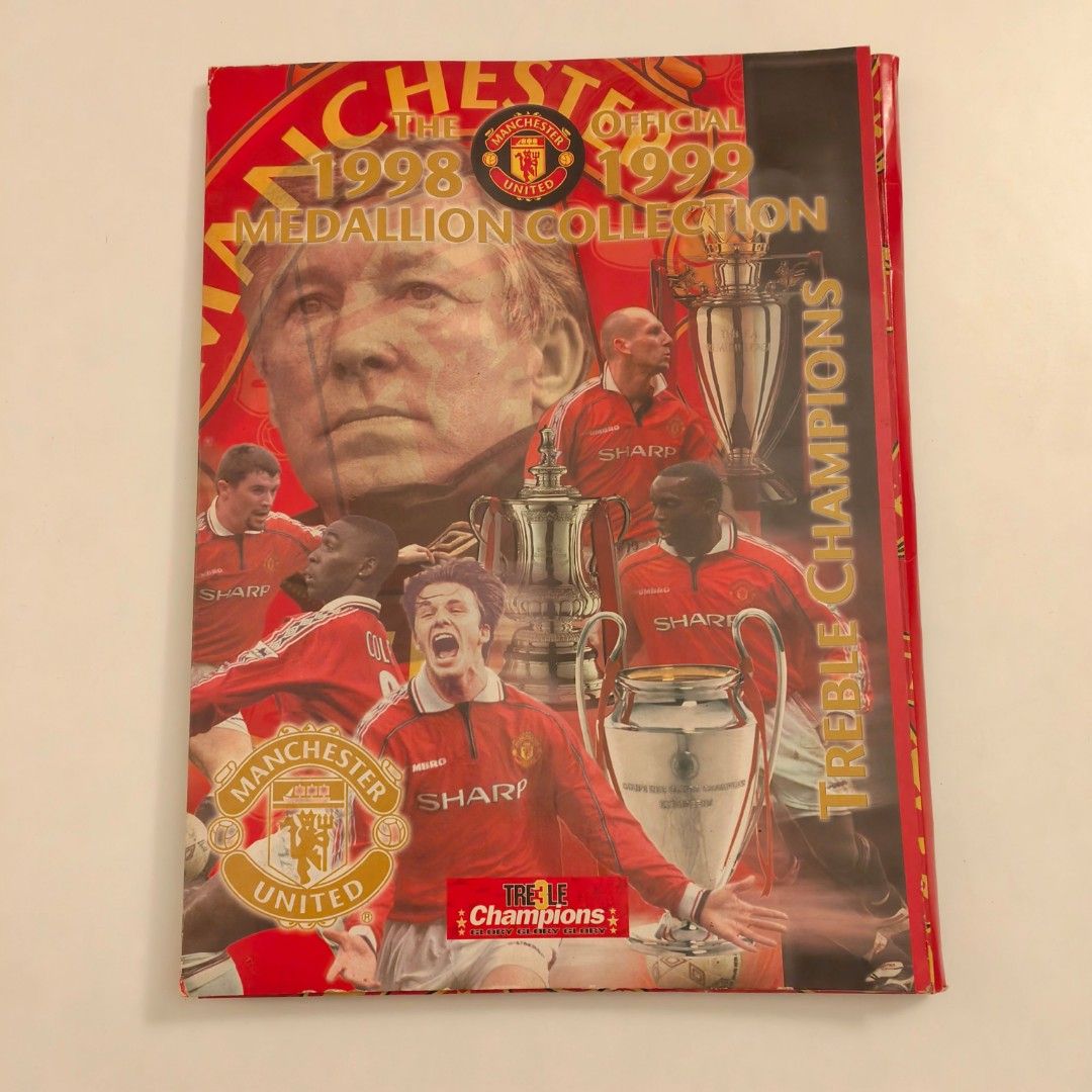 Manchester United treble commemorative Coins, Hobbies & Toys ...