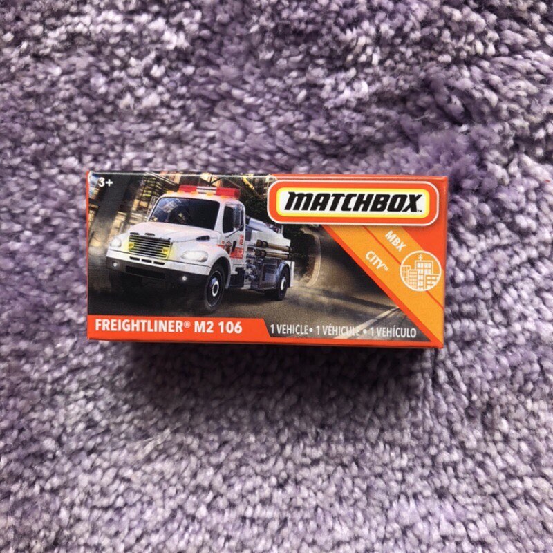 MATCHBOX FREIGHTLINER M2 106, Hobbies & Toys, Toys & Games on Carousell