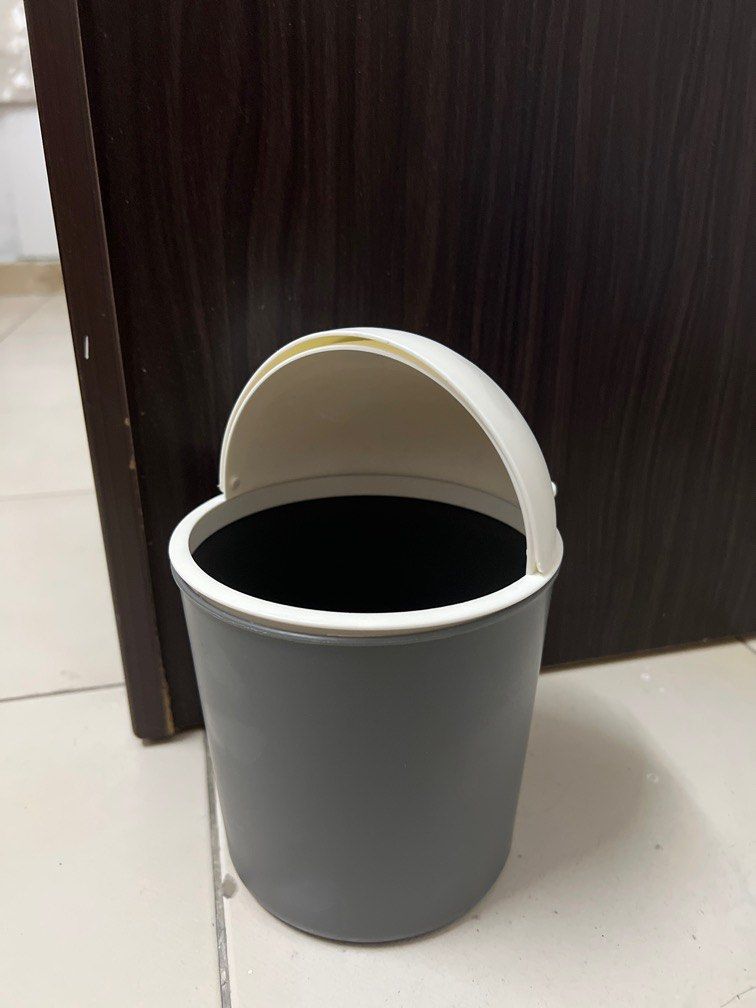 Miniso Trash Bin, Furniture & Home Living, Cleaning & Homecare Supplies ...