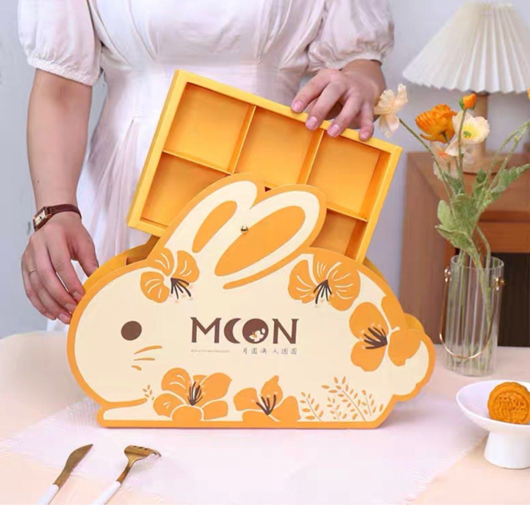 Mooncake packaging box, Hobbies & Toys, Stationery & Craft, Other ...