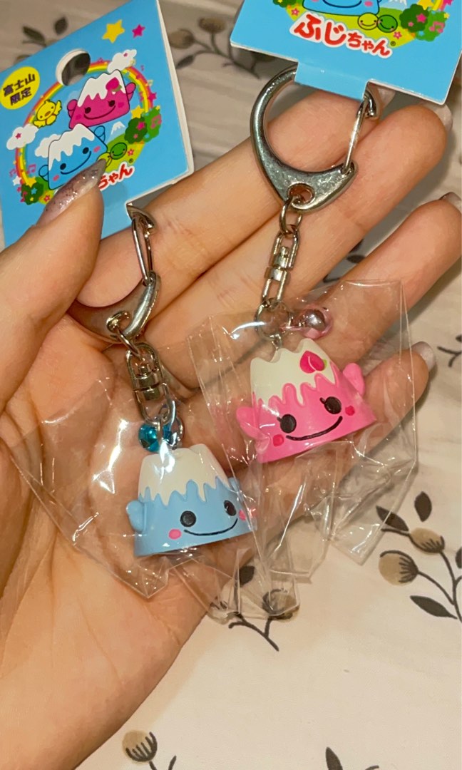 Mt Fuji Keychains Couple, Hobbies & Toys, Stationery & Craft, Other ...