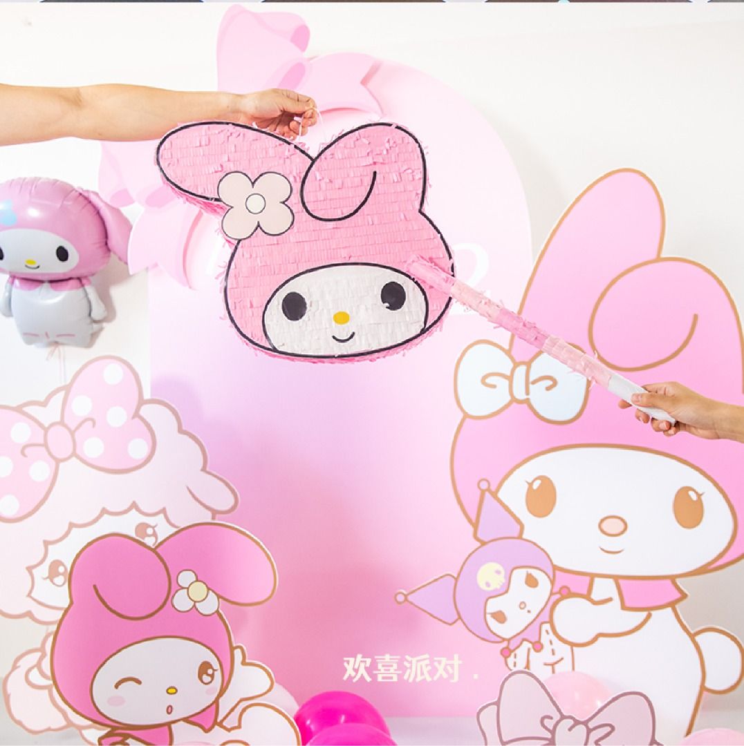 My Melody Pinata (43cm x 43cm x 9cm)(Comes With Free Stick), Hobbies ...