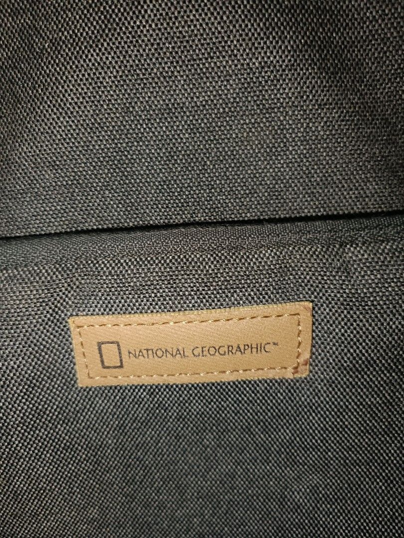 National geographic backpack, Women's Fashion, Bags & Wallets ...