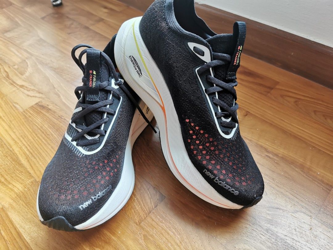 New Balance FuelCell SuperComp Trainer V1 (Rare Colour) - Fixed Price ...