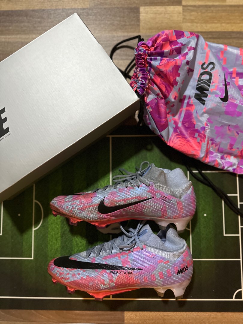 Nike superfly 9 CR7, Sports Equipment, Sports & Games, Racket & Ball ...