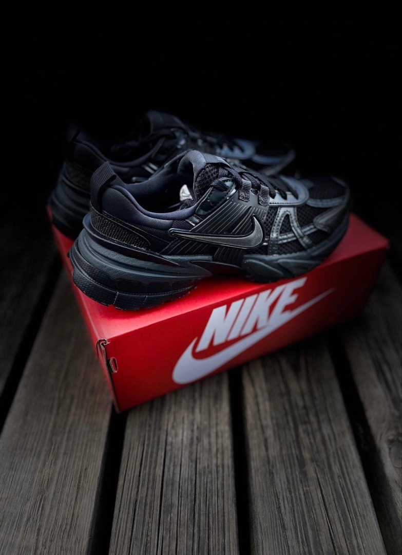 Nike V2K Black, Men's Fashion, Footwear, Sneakers on Carousell