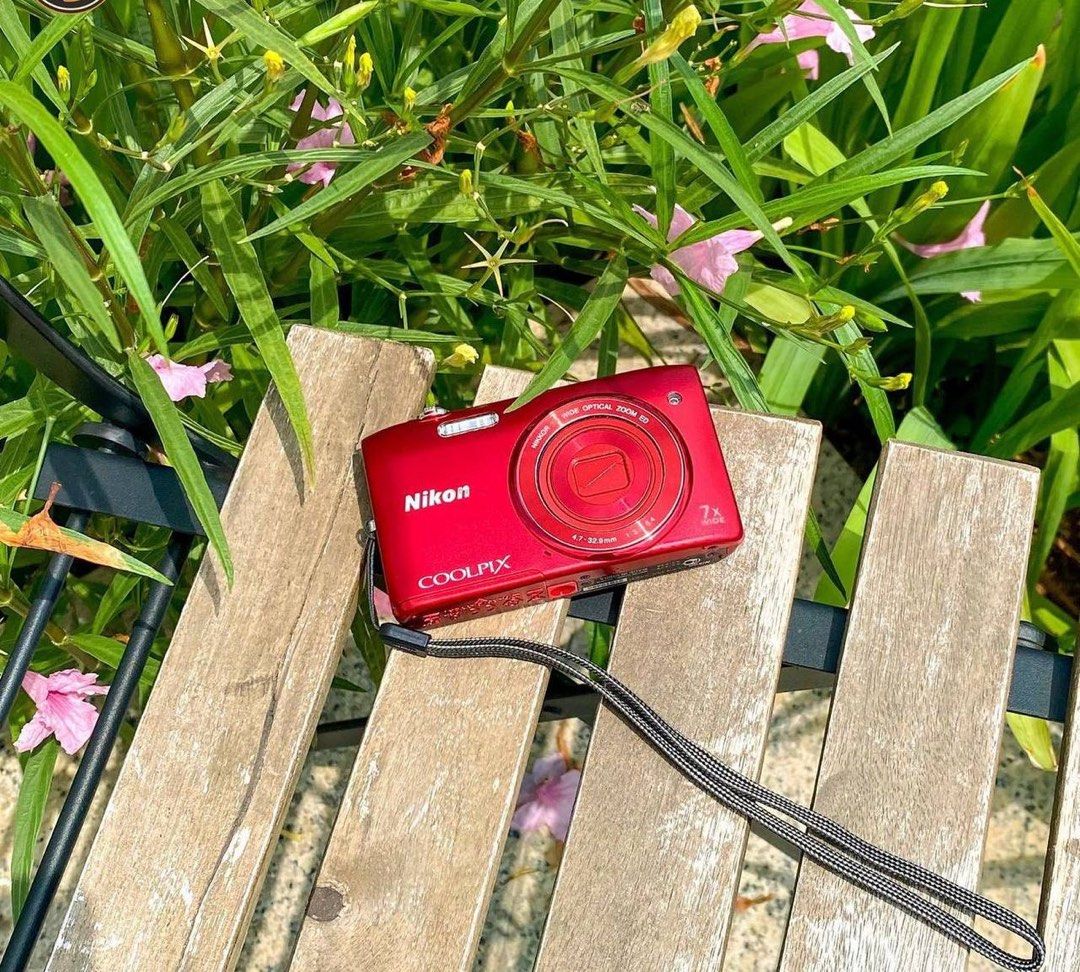 Nikon Coolpix S3400, Photography, Cameras on Carousell