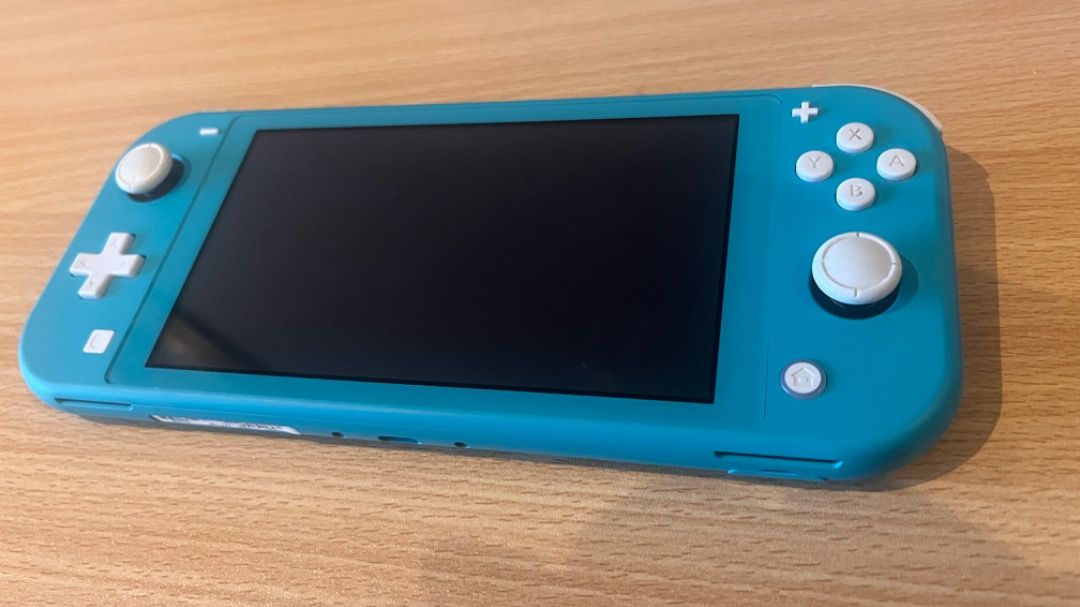 Nintendo switch lite bundle in perfect condition, Video Gaming, Video ...